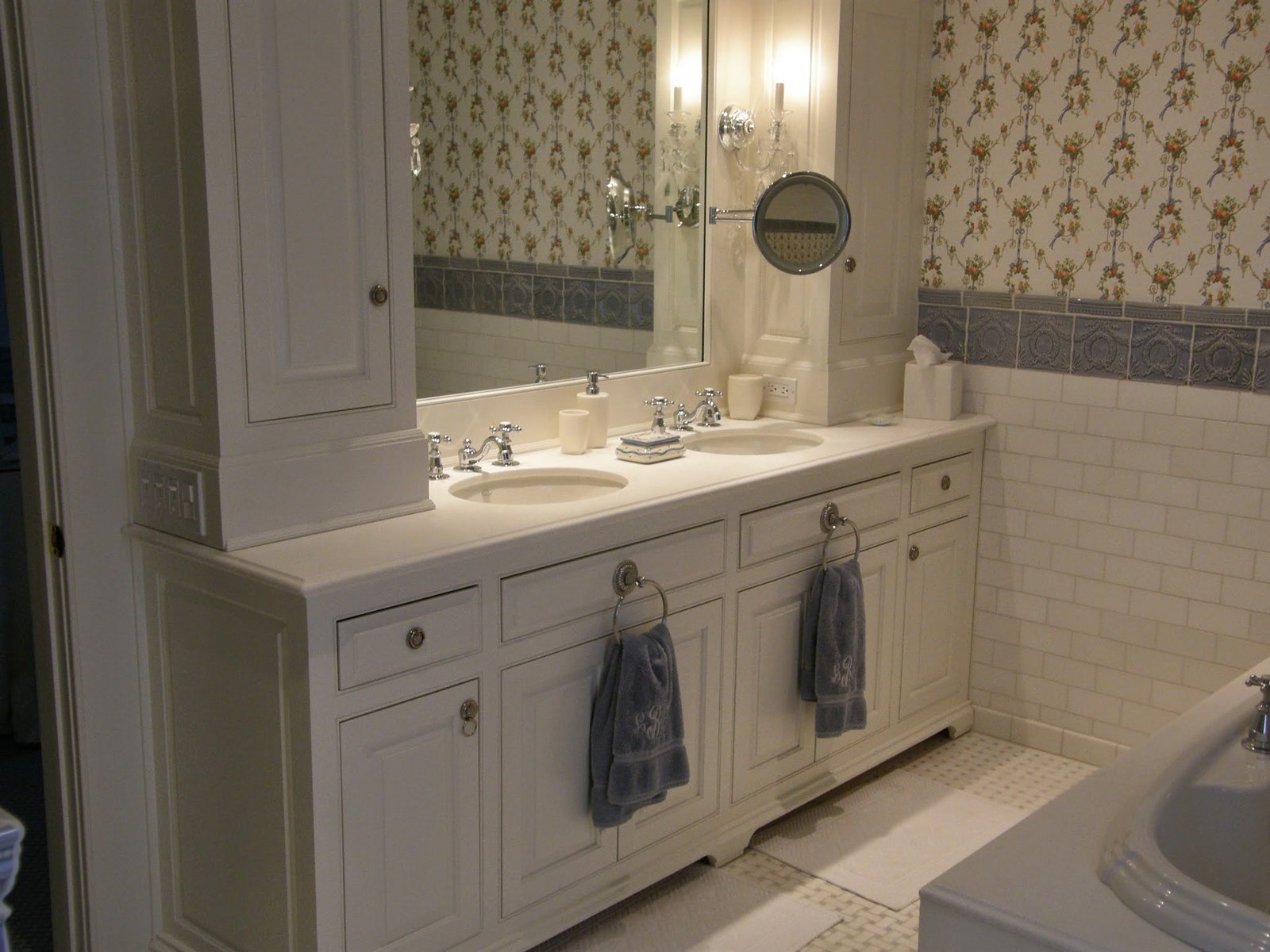 Raymond Design Builders LLC | Builders and Remodelers